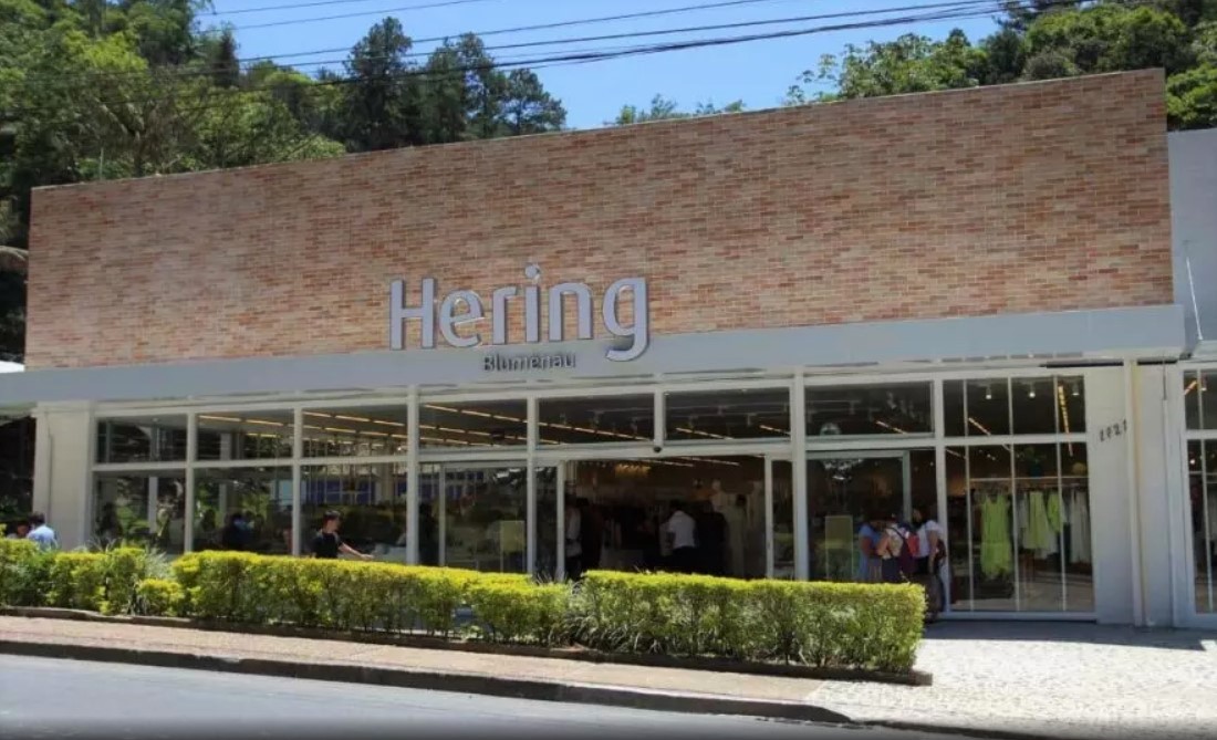 Museu Hering em Blumenau | Entre Mochilas e Malinhas